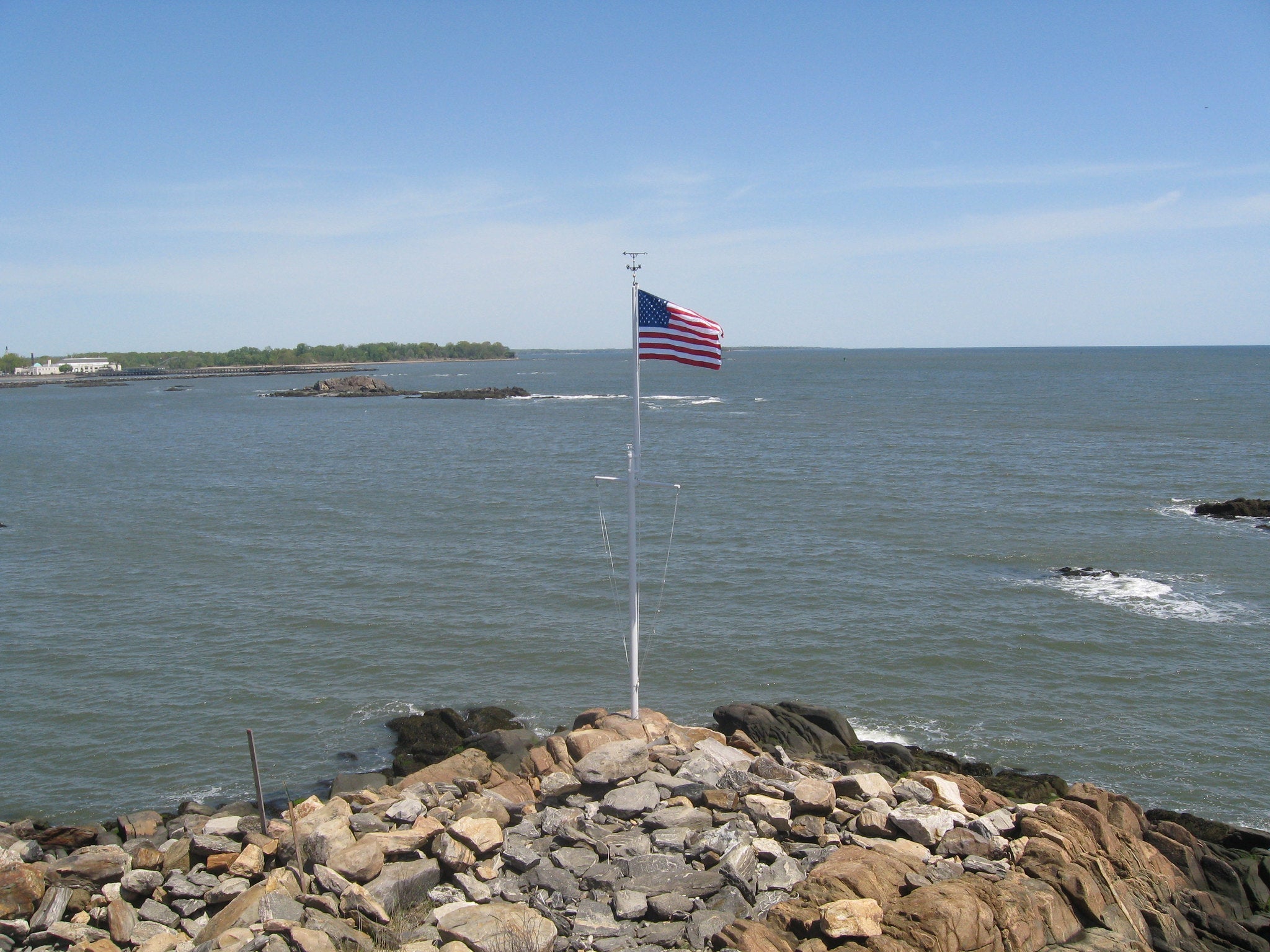 Top Five Tips for Designing Custom Flags – Gates Flag & Banner