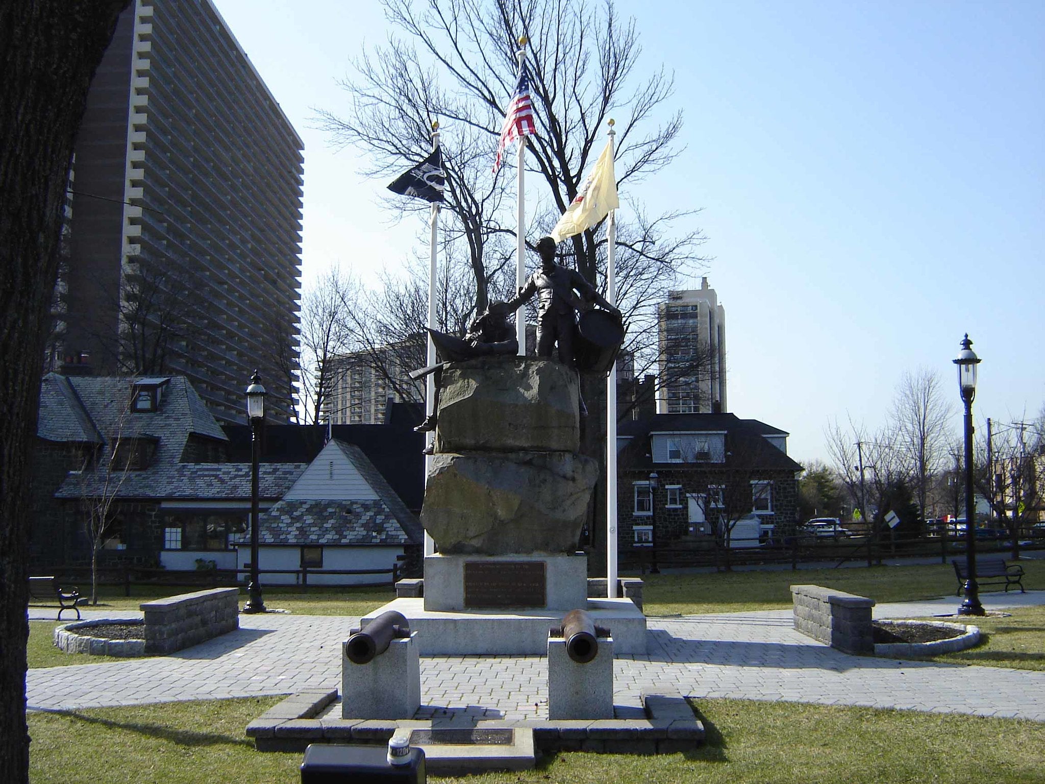 Tips for Choosing the Best Residential Flagpole for Your Home - Gates ...